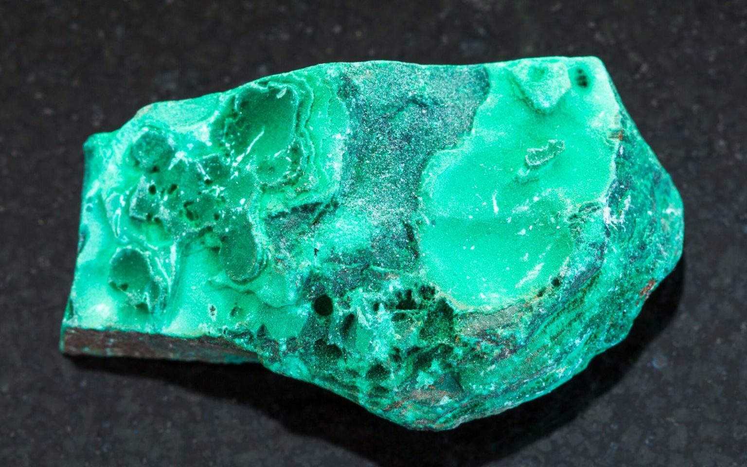 LA MALACHITE - PIERRE ANTI-DOULEUR PAR EXCELLENCE - PROPRIETES ET ... LA MALACHITE - PIERRE ANTI-DOULEUR PAR EXCELLENCE - PROPRIETES ET ...